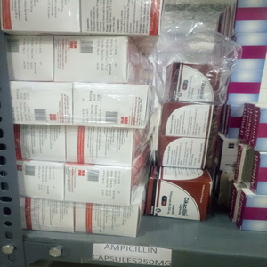 Ampiclox Capsules (BEECHAM) | Grams Pharmacy